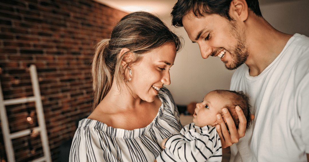 18 Must Have Things to Bring a New Mom - Transitions of Motherhood